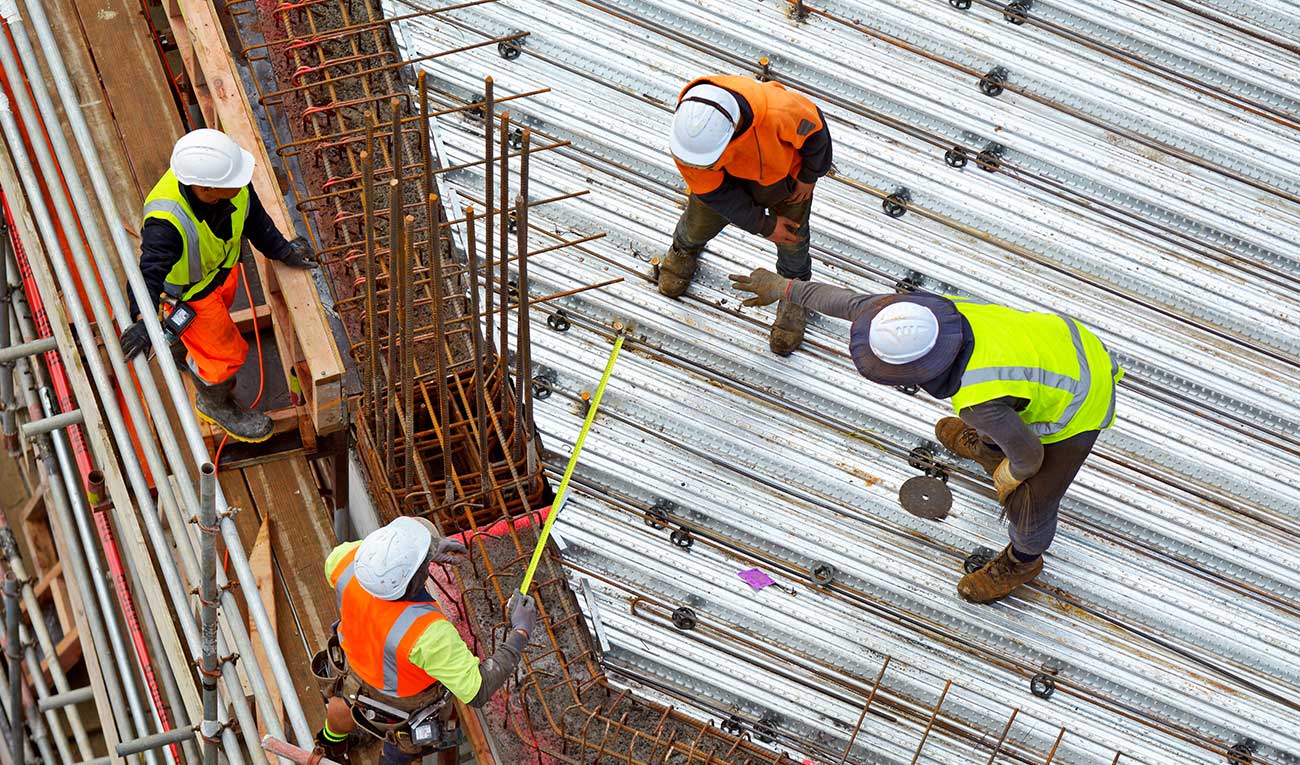 Construction workers building – Wolf Work Boots